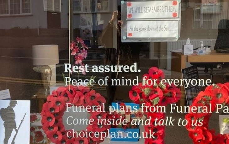 2022 Remembrance Window Display - S Smith & Sons Funeral Directors