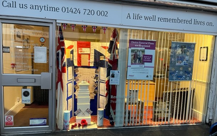 2022 Remembrance Window Display - Banfield & Pomphrey Funeral Directors