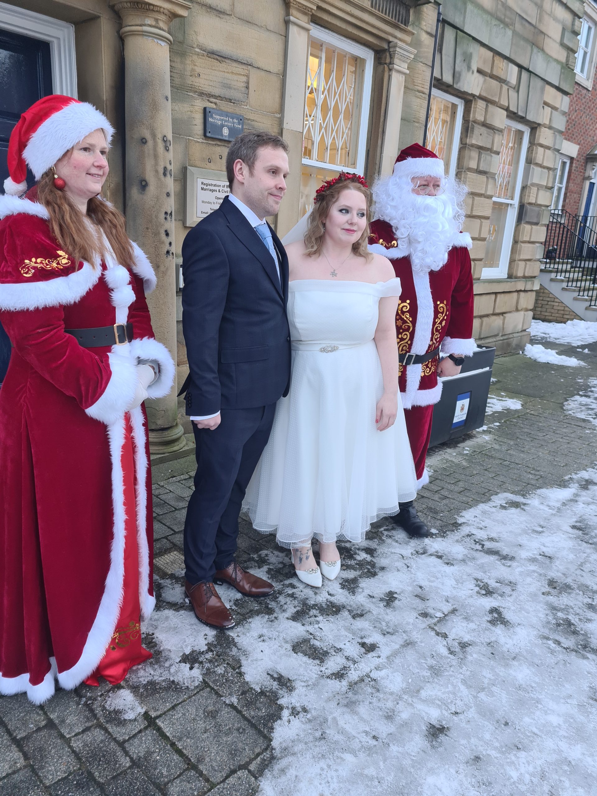 I now pronounce you, Santa Claus! - Daren Persson Funeral Services